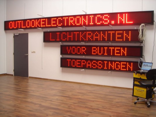 Lichtkranten - Outlook Electronics LICHTKRANT, LED KLOK, LICHTKRANTEN, SCOREBORD, DIGITALE KLOK ...